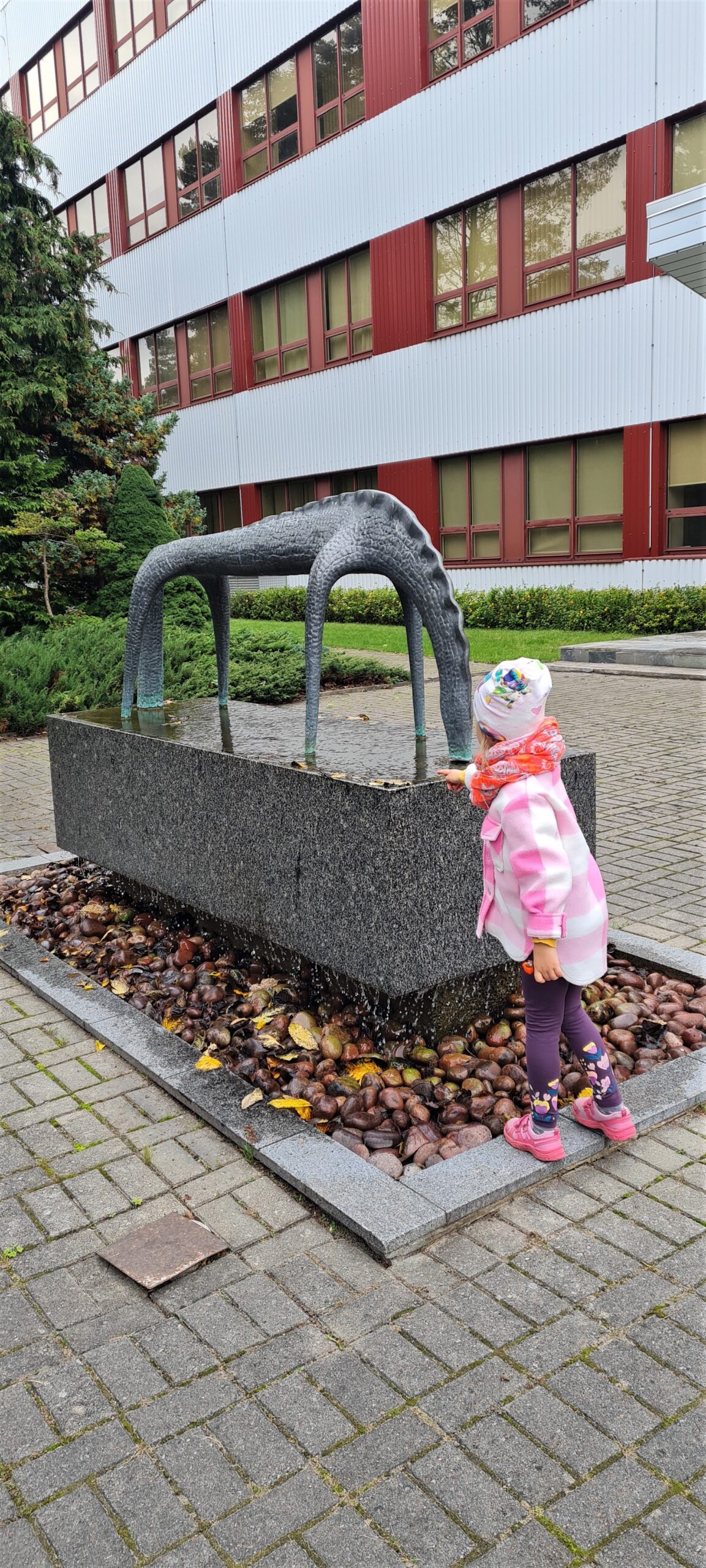 Strūklaka ZIRGS - VisitVentspils