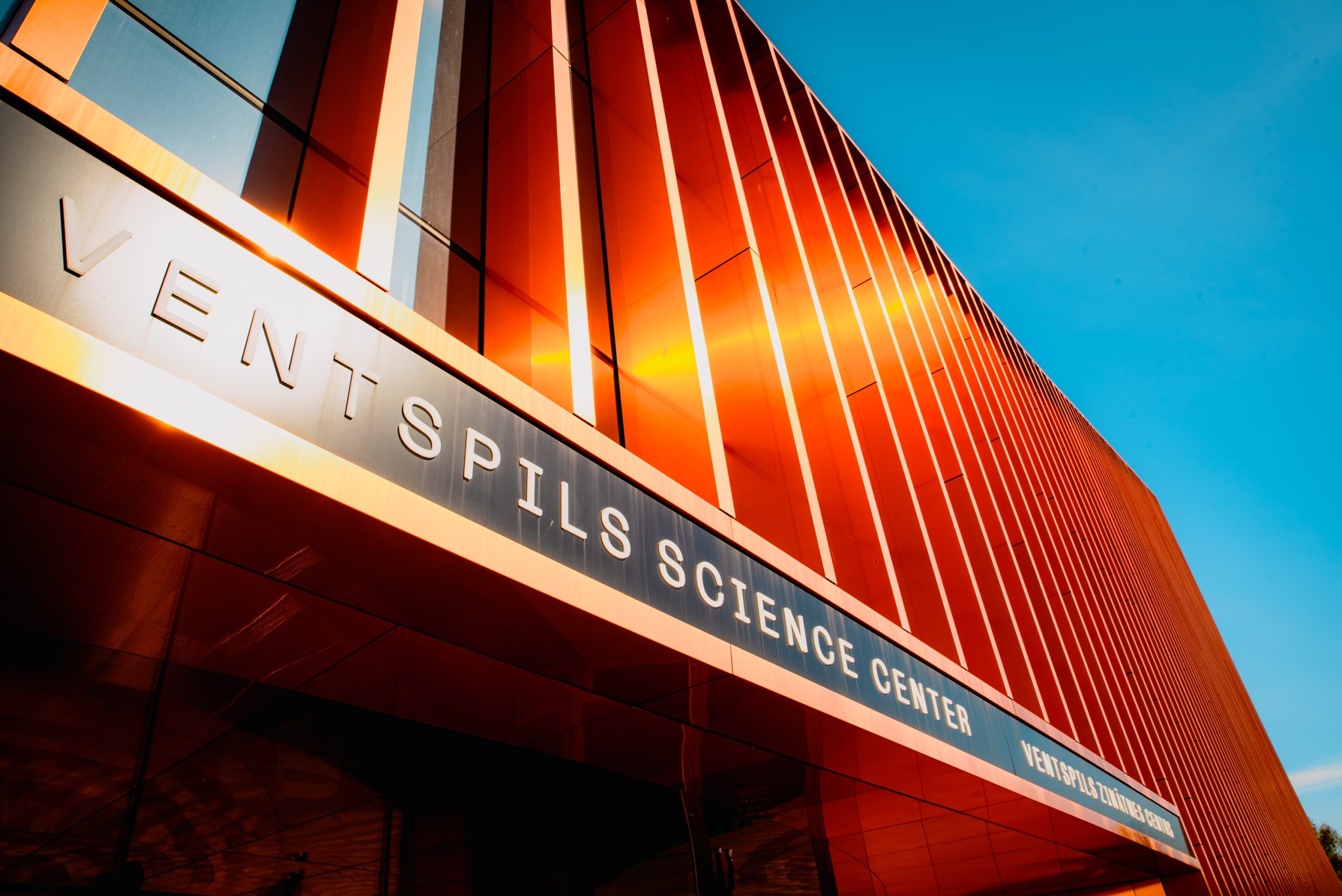 Ventspils Science Center VIZIUM creative workshop “Building Bridges ...
