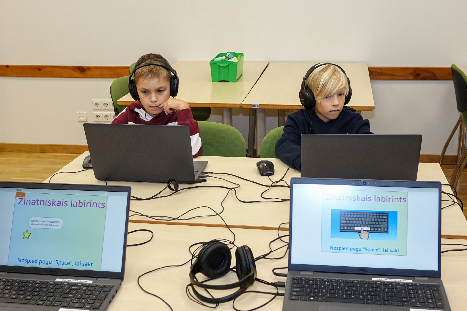 Dwarf workshop for families “Little musicians and smart devices” at ...